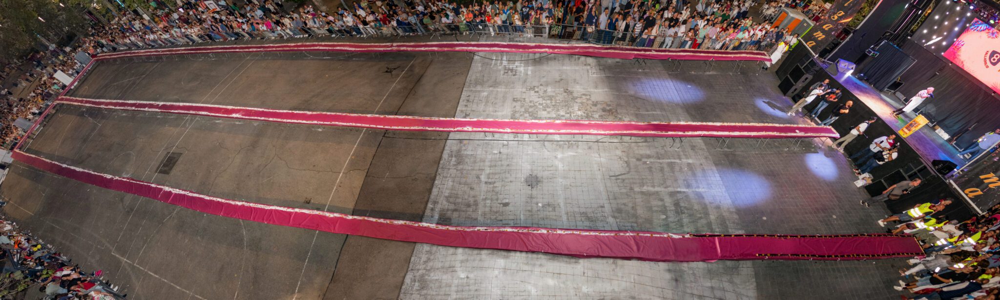 The Longest Line of Cakes in the World – Official World Record